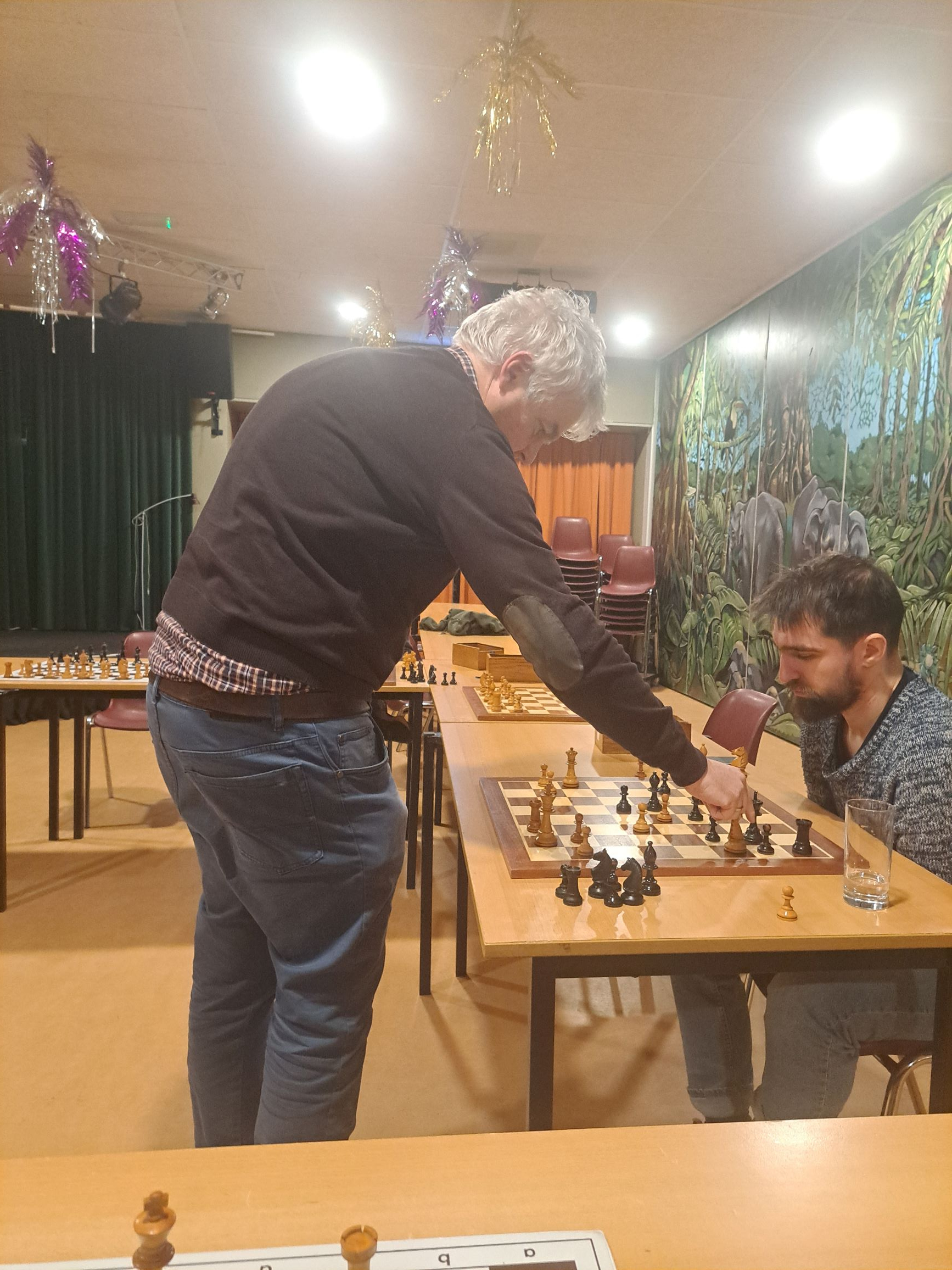 Van Putten zegeviert tegen Staunton – Staunton